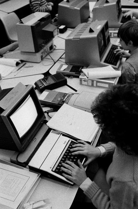 ’80s Decor/Design/Fashion | 2 Warps to Neptune | Page 6