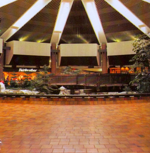 Shopping Malls | 2 Warps to Neptune